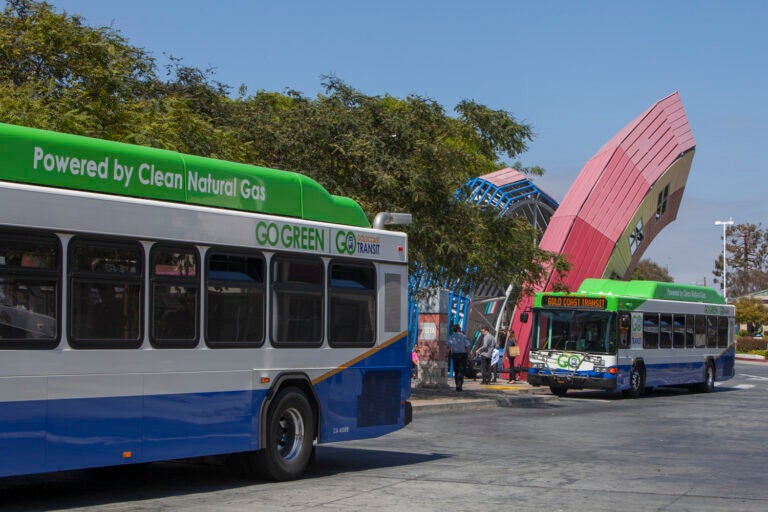 GCTD, Employees' Union Finalize New Contract - Gold Coast Transit District